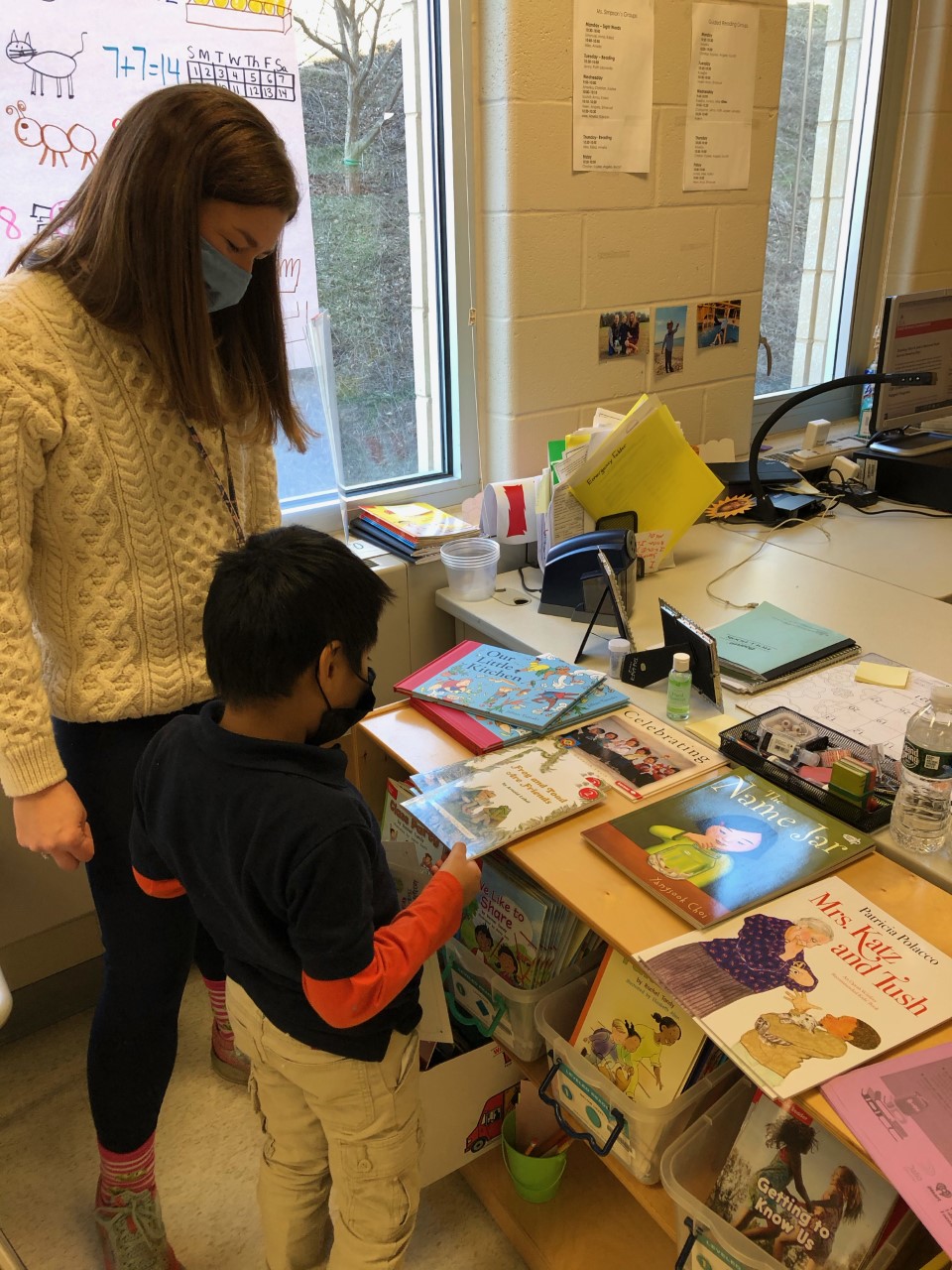 Puppets Help Spread Joy of Reading on Read Across Connecticut Day ...